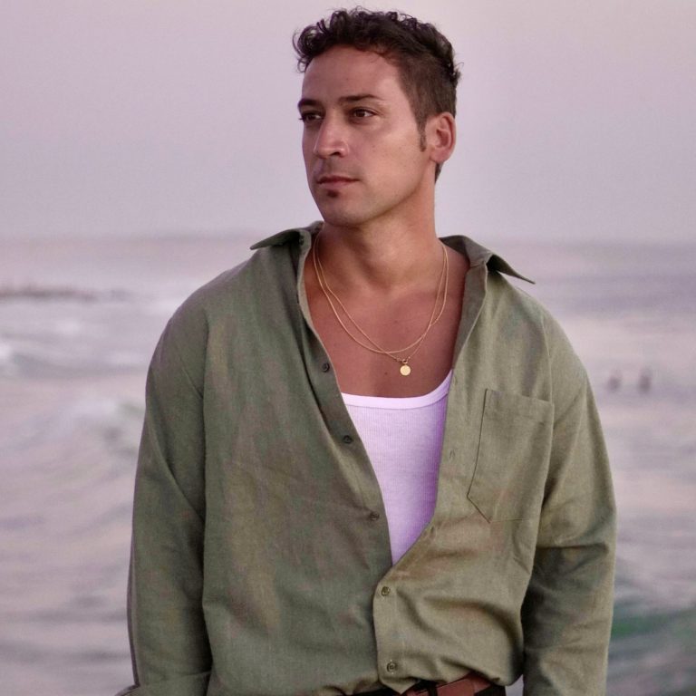 Daniel Rosas – From Zero to Salsero. Learn Salsa from Daniel Rosas